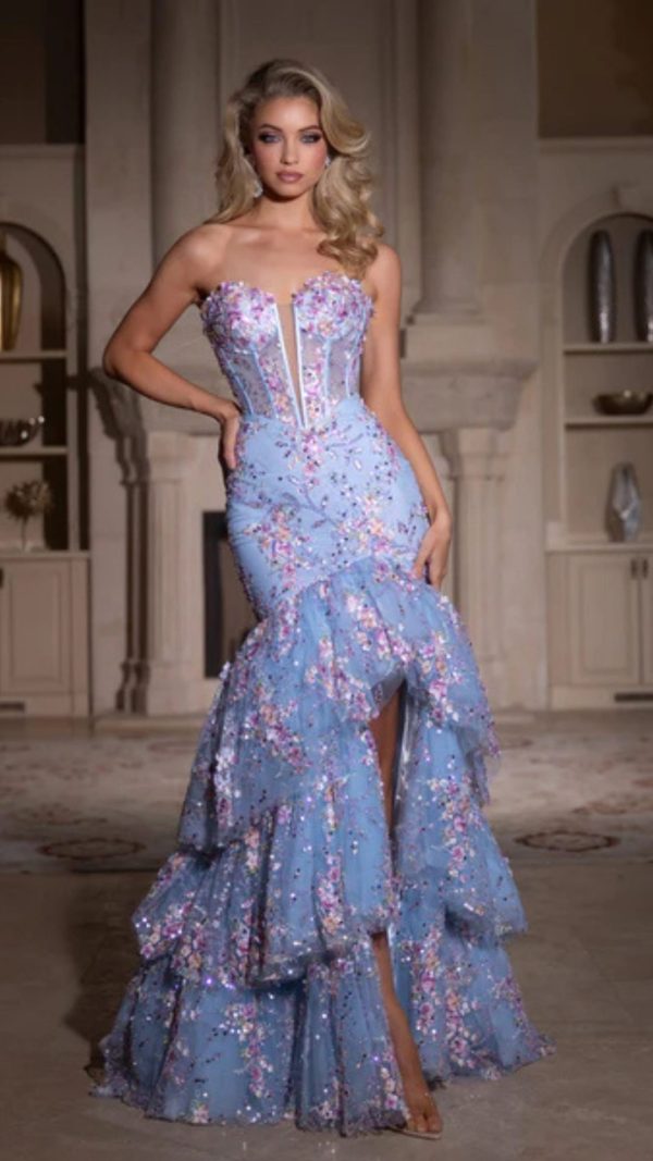 Prom Gowns designed to dazzle